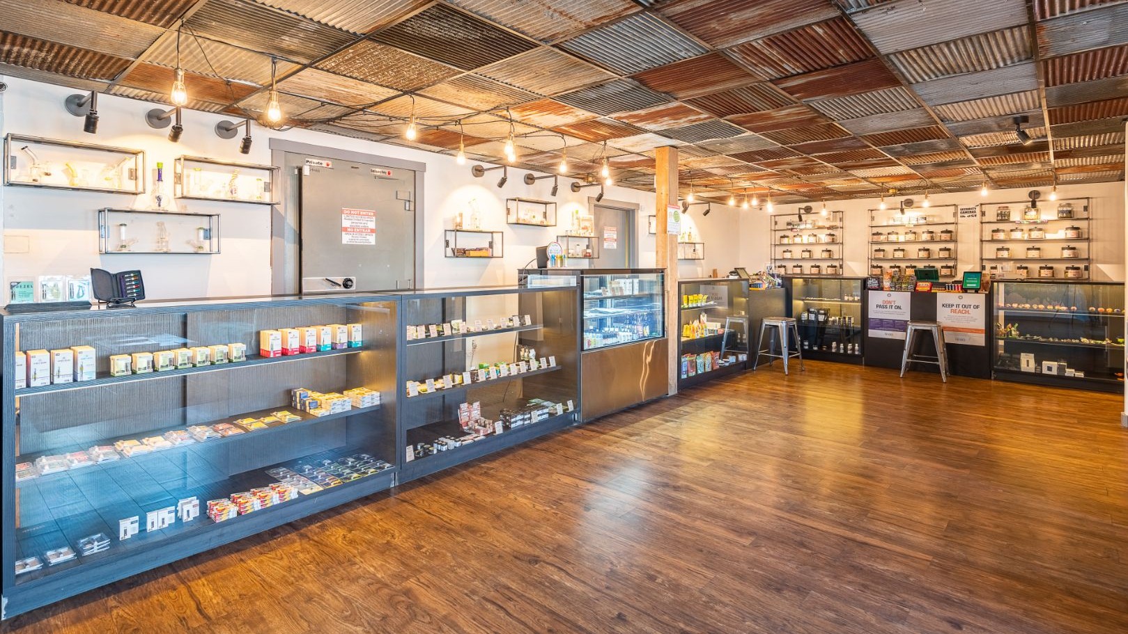 Hashstoria | Dispensary Menu, Reviews & Photos