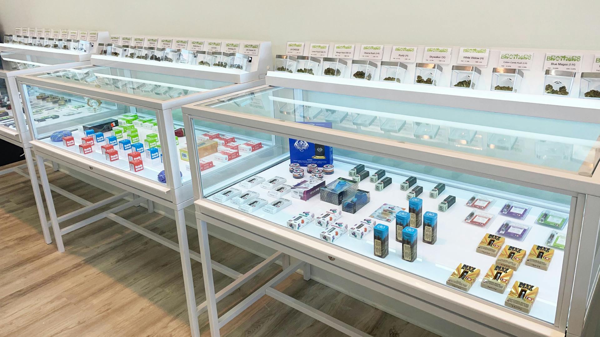 Brothers Cannabis - Seaside Outlet Mall | Seaside, OR Dispensary | Leafly