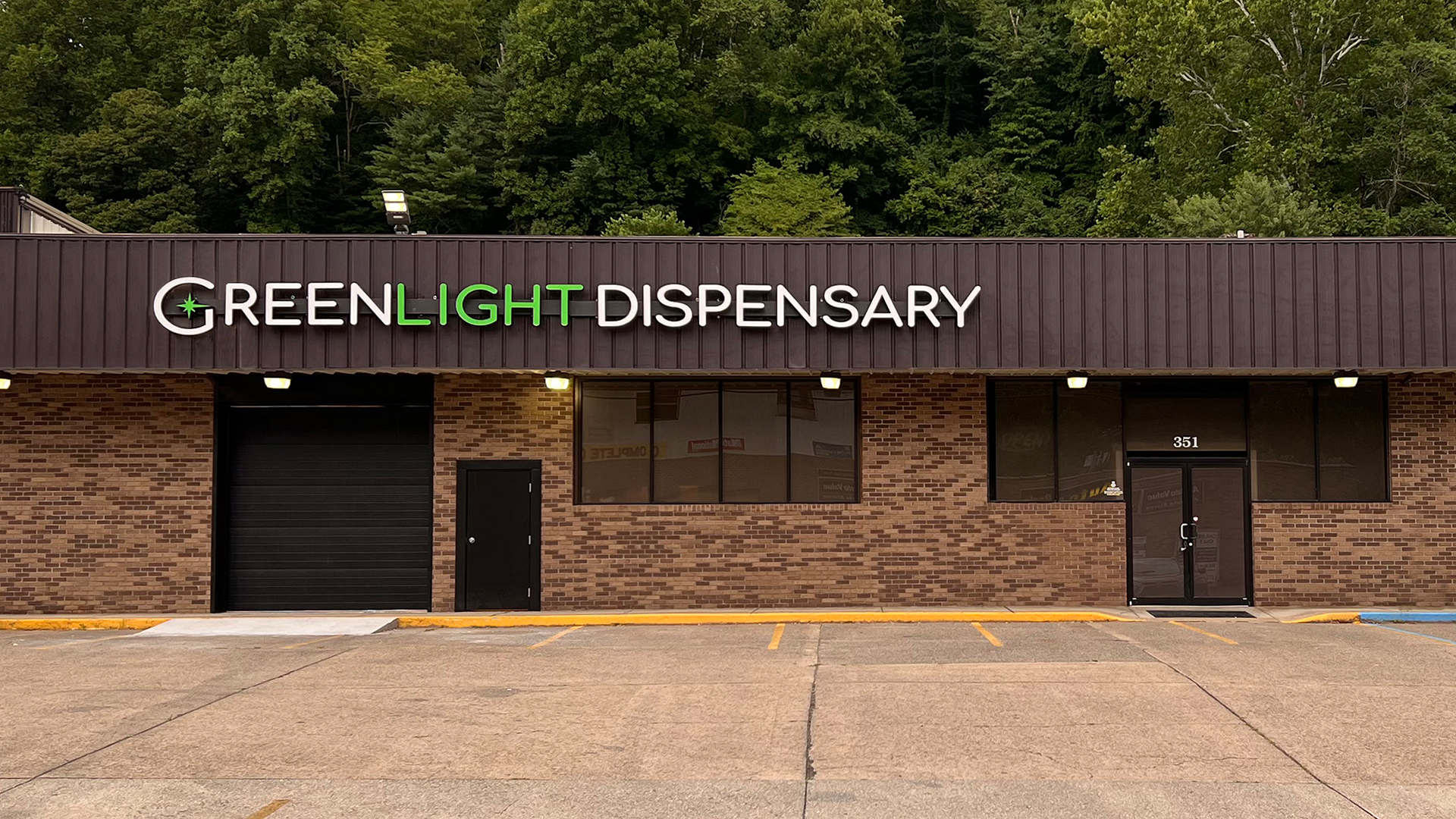 Greenlight Dispensary - Stollings | Dispensary Menu, Reviews & Photos