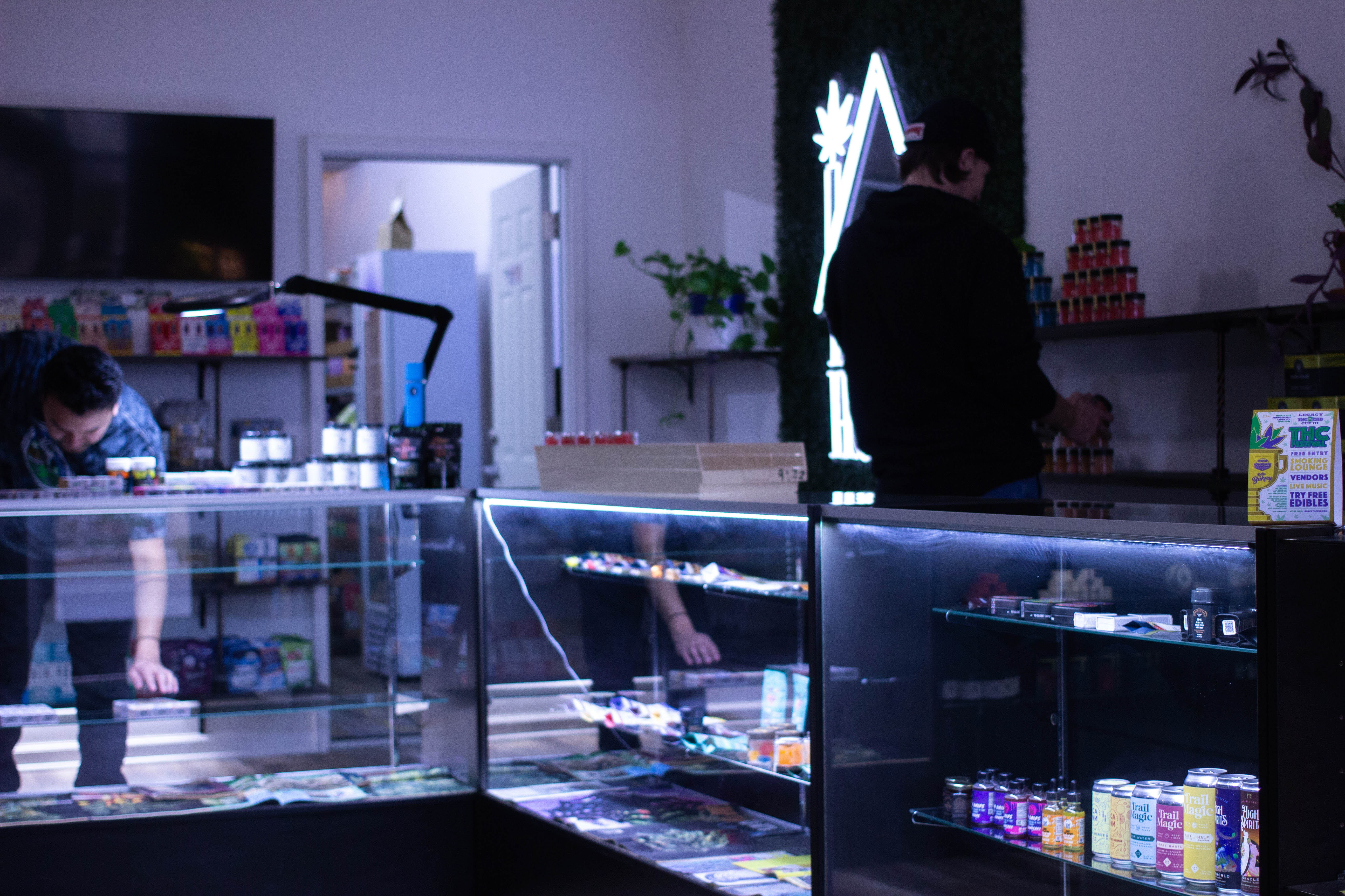 Hemp House - W 26th | CBD store in Minneapolis, MN | Leafly