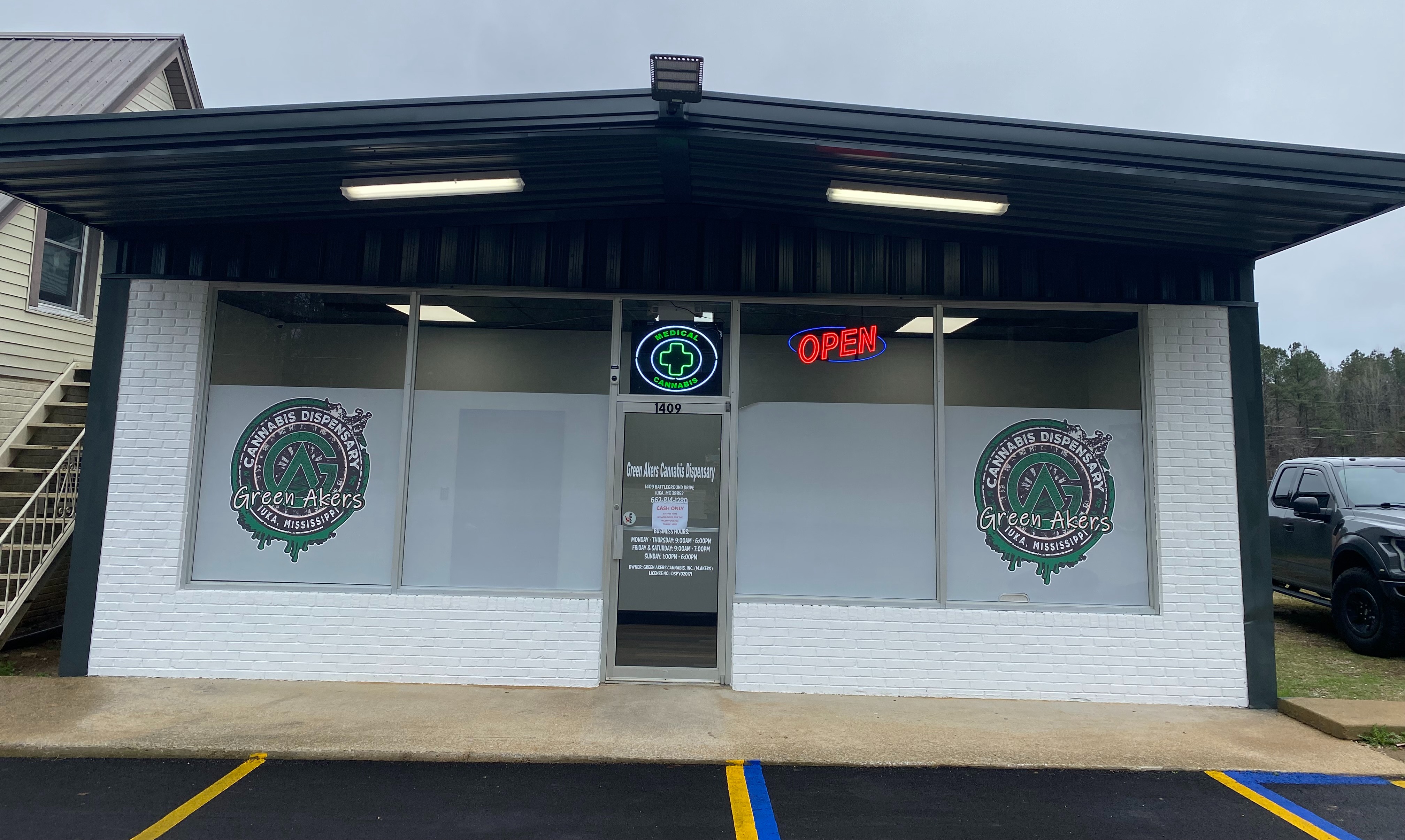 Green Akers Dispensary | Dispensary Menu, Reviews & Photos