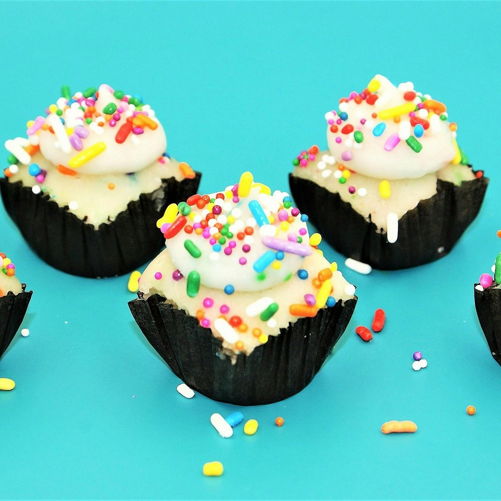 Jade & Jane: Mini Confetti Cupcakes | Leafly