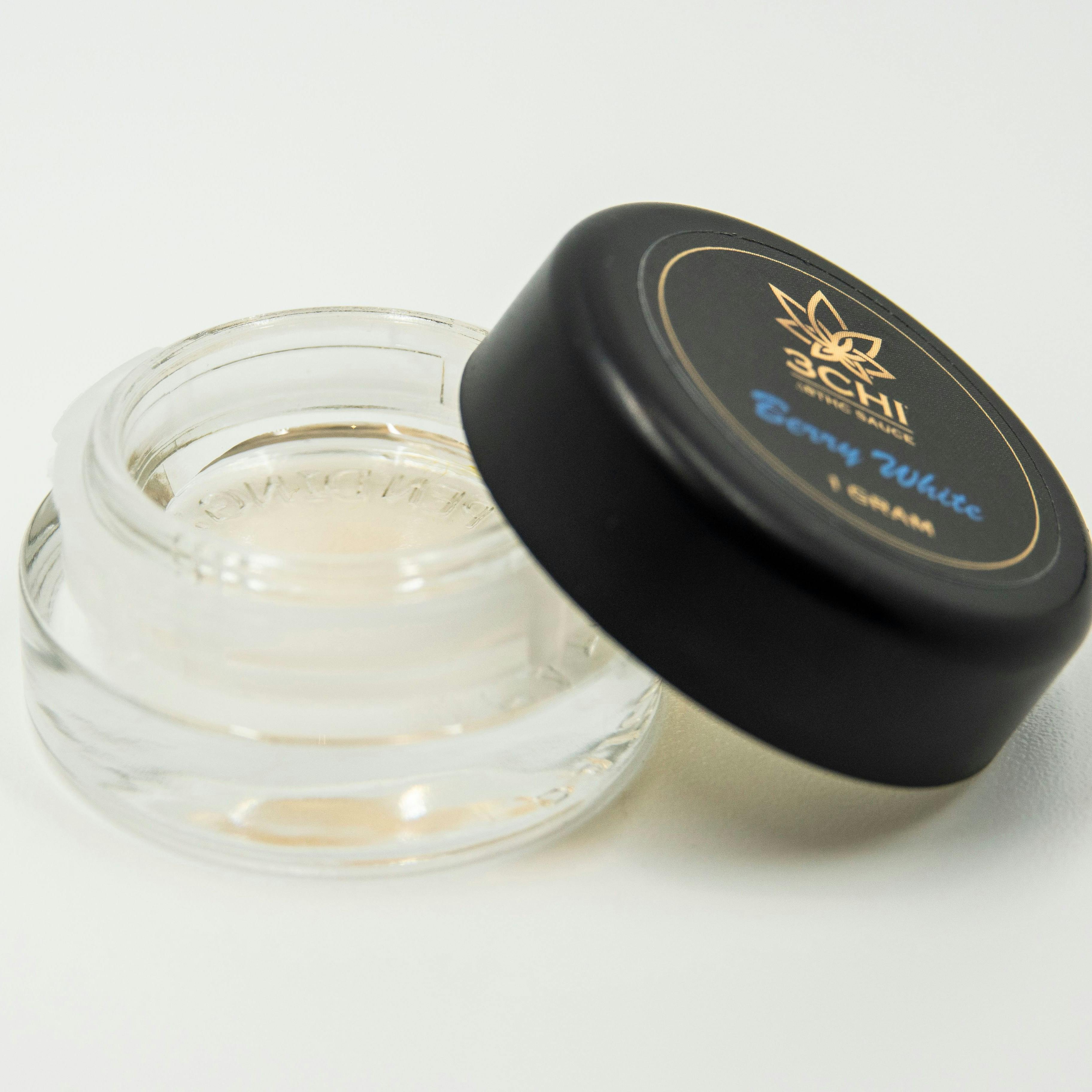 3CHI: Delta 8 THC Sauce – Berry White - 1g and 3g | Leafly