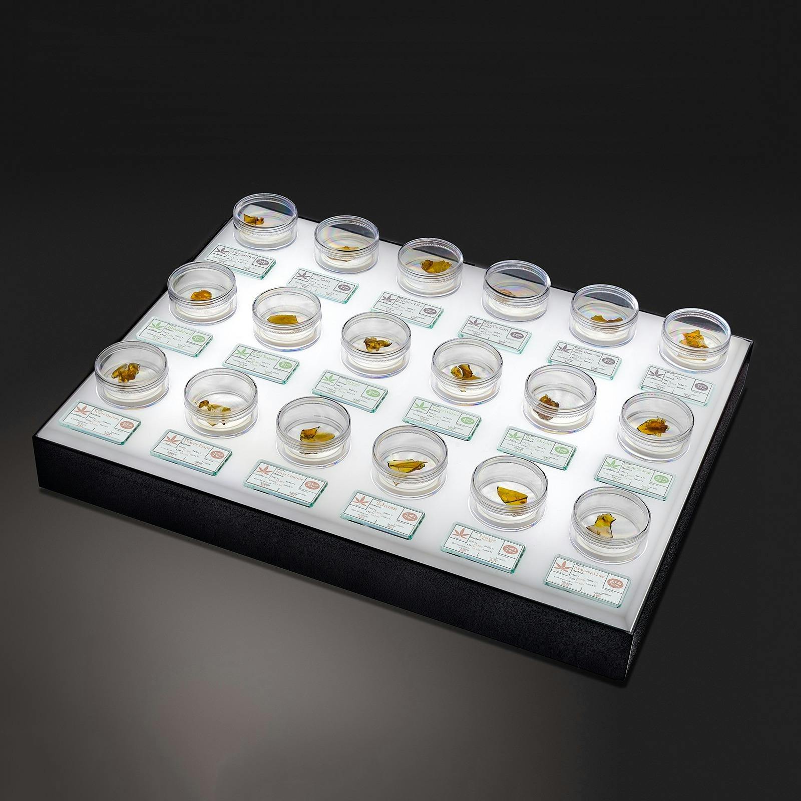 Bud Bar Displays®: Xtract Elite™ | Leafly