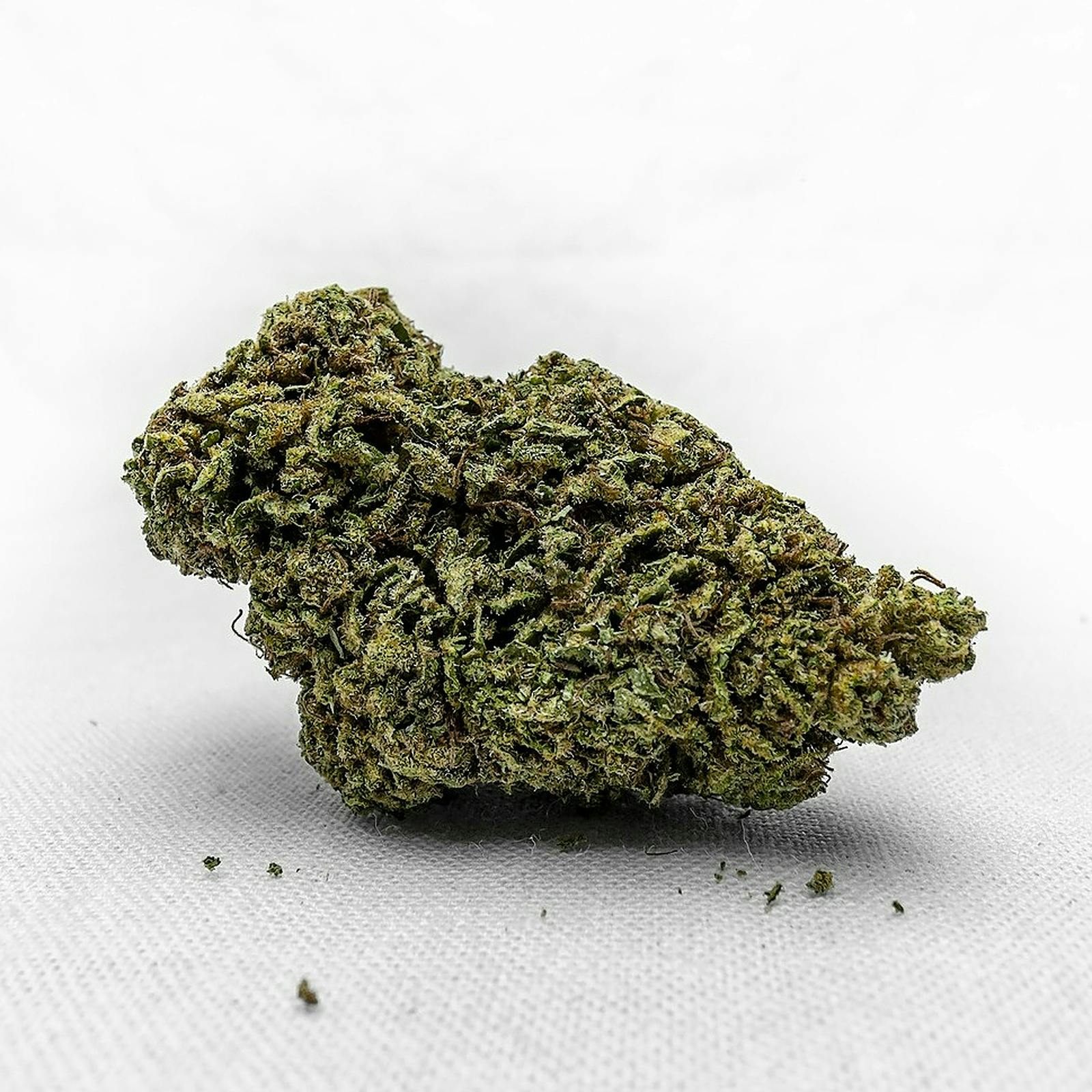 Sapphire Farms: Strawberry Glue | Leafly