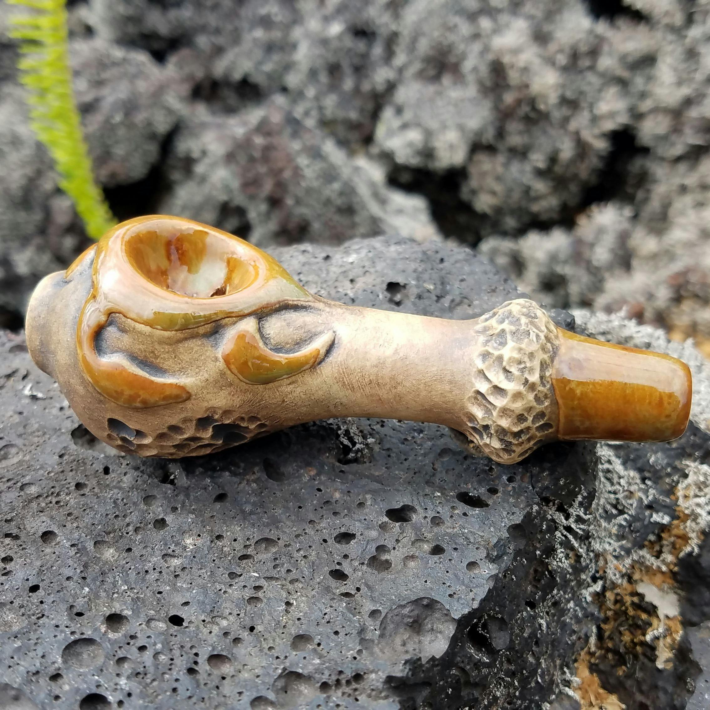 Hawaii PipeFarm: Ceramic Turtle Pipe (4 in, 10 cm) | Leafly