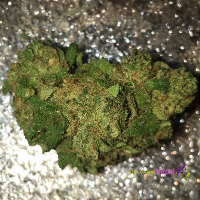 Photos of AK-47 Weed Strain Buds | Leafly