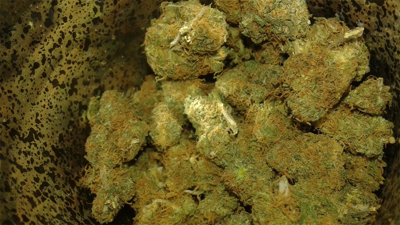 Photos of Alien Rock Candy Weed Strain Buds | Leafly