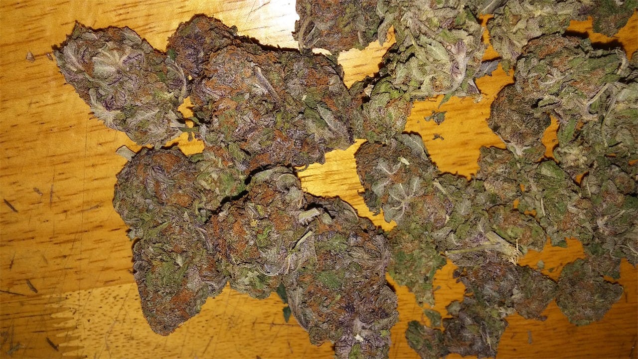 Blackberry Pie Weed Strain Information | Leafly