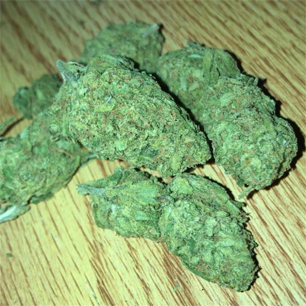 Photos Of Blue Cheese Weed Strain Buds Leafly