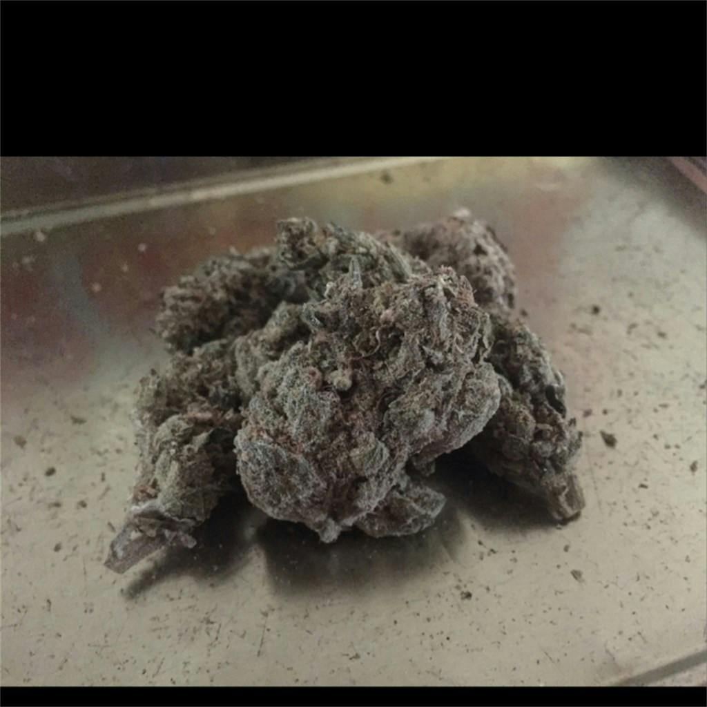 Blue Cheese Weed Strain Information Leafly
