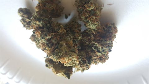 Chronic Thunder aka Kronic Thunder Weed Strain Information | Leafly