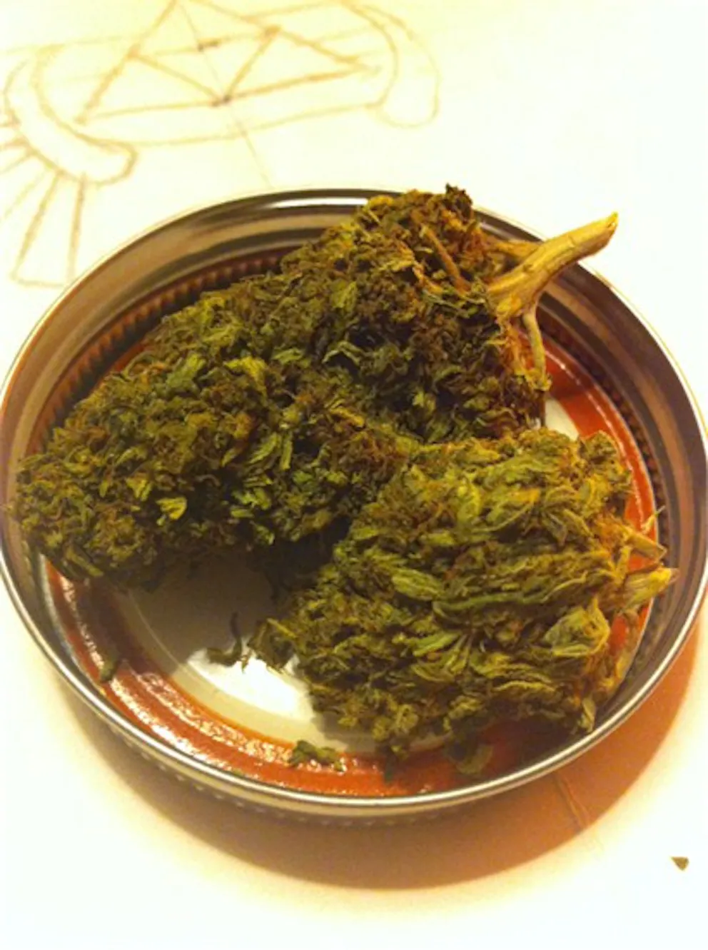 Photos of Dopium Weed Strain Buds | Leafly
