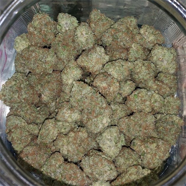 Photos of Red Pop Weed Strain Buds | Leafly