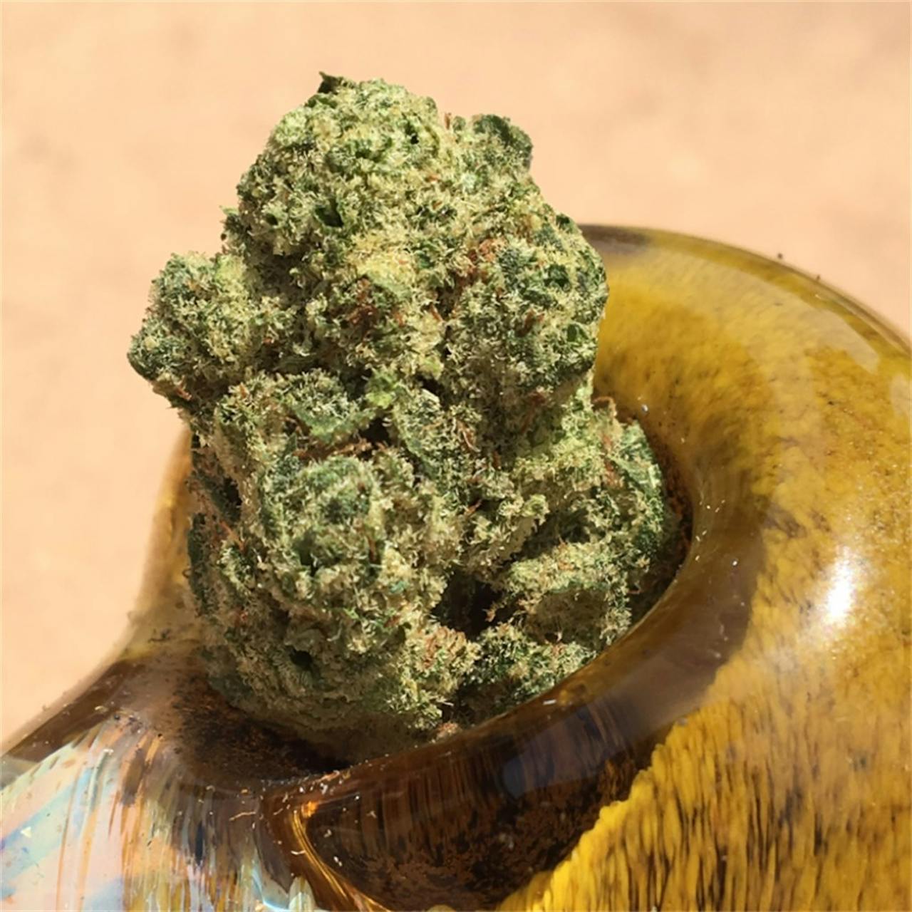 Photos of GG4 Weed Strain Buds | Leafly