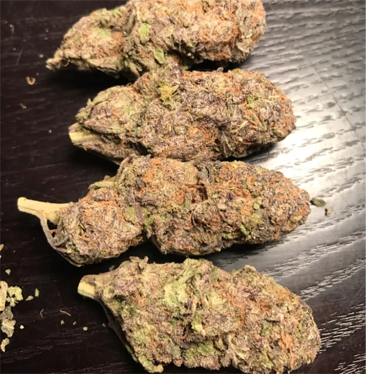 Photos of Granddaddy Purple Weed Strain Buds | Leafly