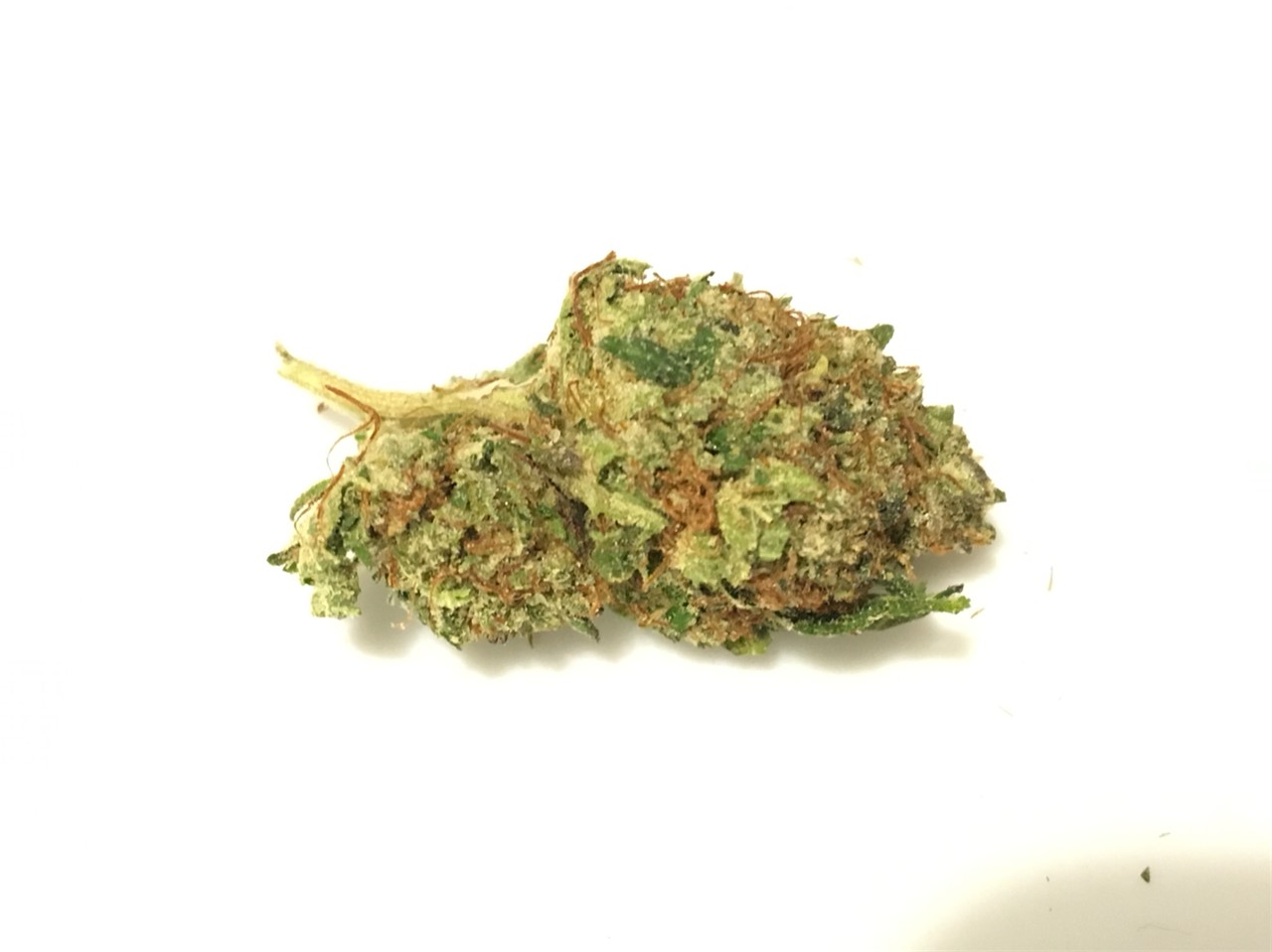 Photos of Jet Fuel Weed Strain Buds | Leafly