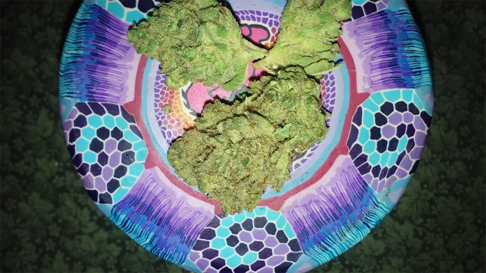 Photos of OG #18 Weed Strain Buds | Leafly
