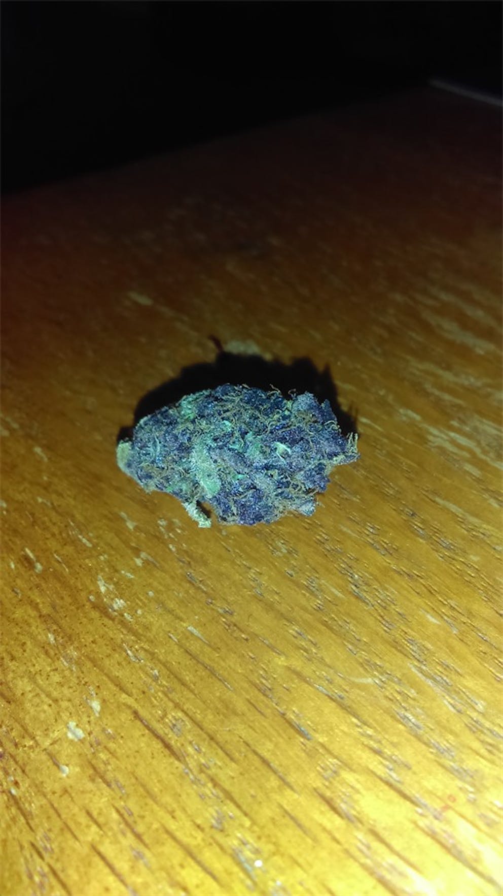 Photos of Platinum Purple Kush Weed Strain Buds | Leafly