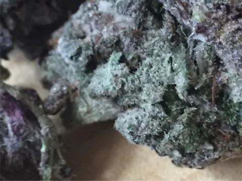 Purple Candy aka Candy Purple Weed Strain Information | Leafly