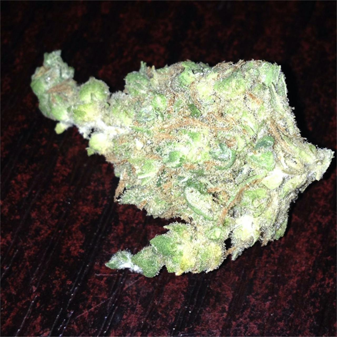 Photos of Vortex Weed Strain Buds | Leafly